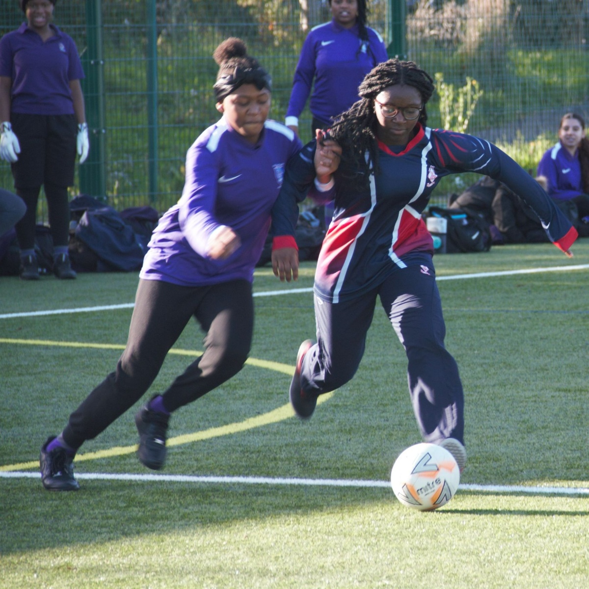 Year 9/10 Girls Football Competition @COLA - The PE & School Sports Network