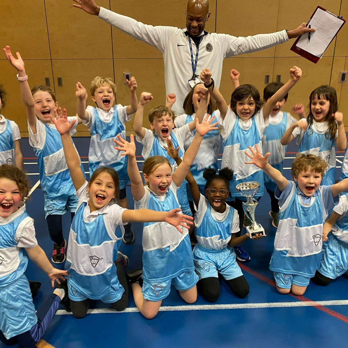 Year 2 Sportshall Athletics Competition - The PE & School Sports Network