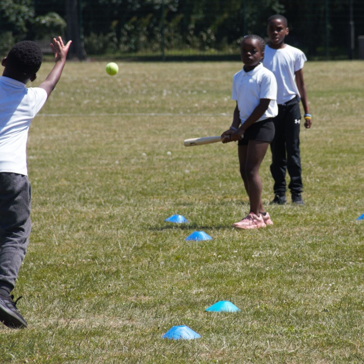 Year 3/4 Rounders @Burgess Park - The PE & School Sports Network